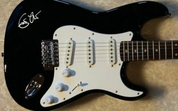 Signed Guitars, music memorabilia, rock star gallery, rockROCK STAR gallery