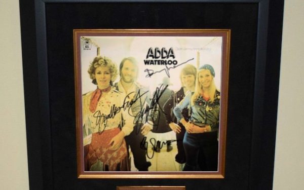 Framed Signed Albums, rock star gallery, authenticityROCK STAR gallery