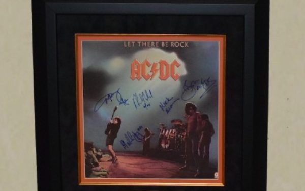 Framed Signed Albums, rock star gallery, authenticityROCK STAR gallery