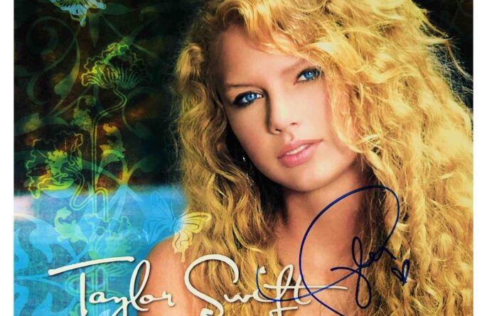 Taylor Swift - DebutROCK STAR gallery